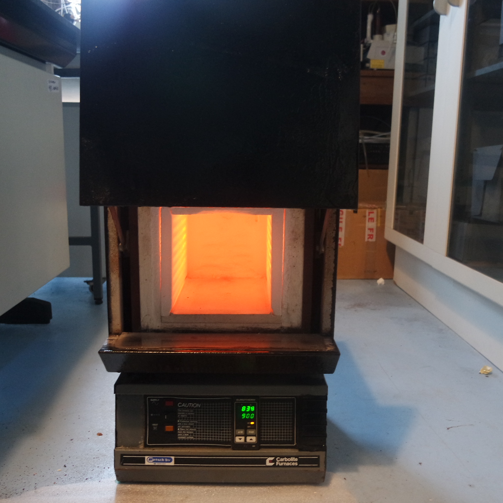 Used Carbolite furnace CSF 11/7 - S-A-LE