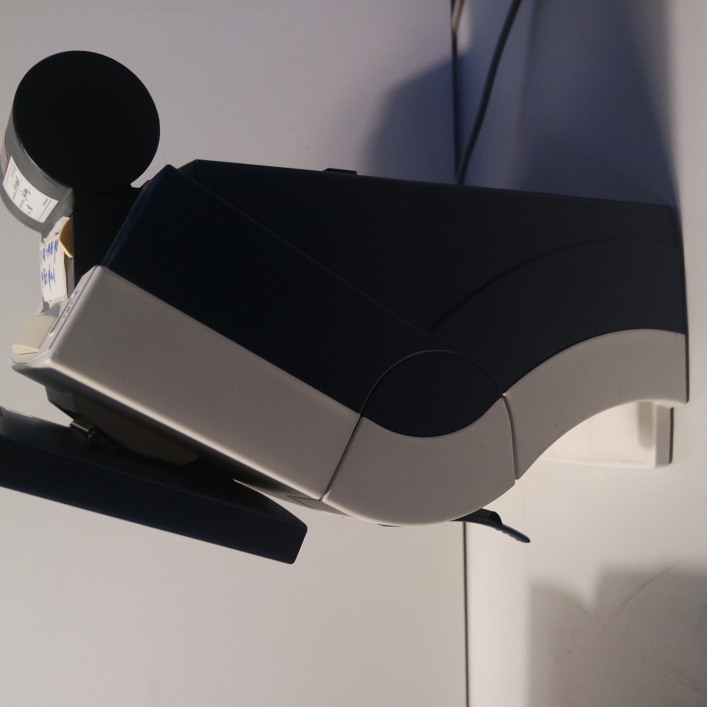 1106 - Used ABL90 Flex Plus blood gas analyzer - S-A-LE