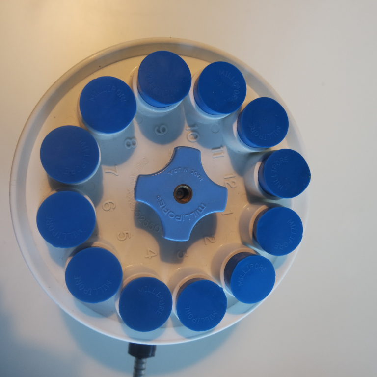 1145 - Used Millipore sampling manifold - S-A-LE