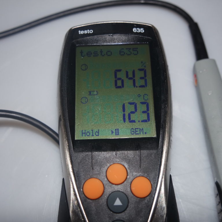 932 - Used Testo 635 Temperature and humidity measuring instrument with ...