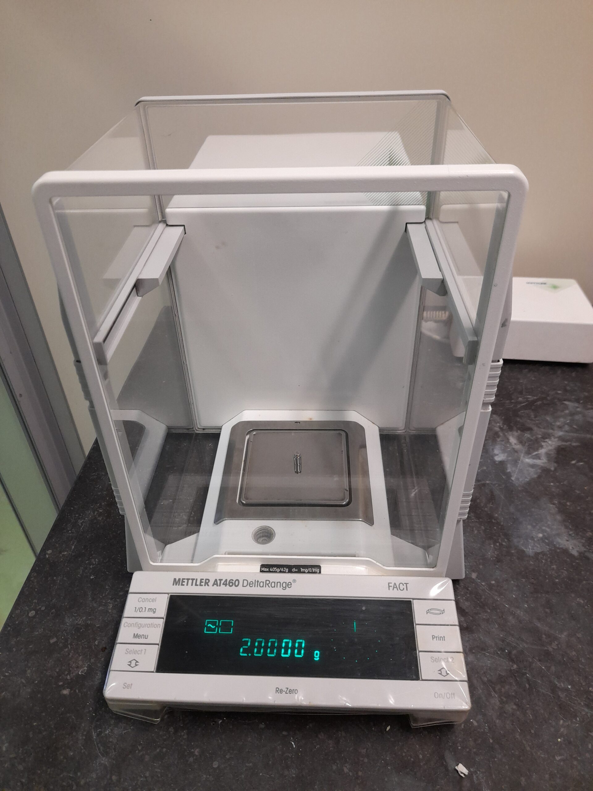 427 - Used Mettler Toledo AT460 DeltaRange Analytical Balance - S-A-LE