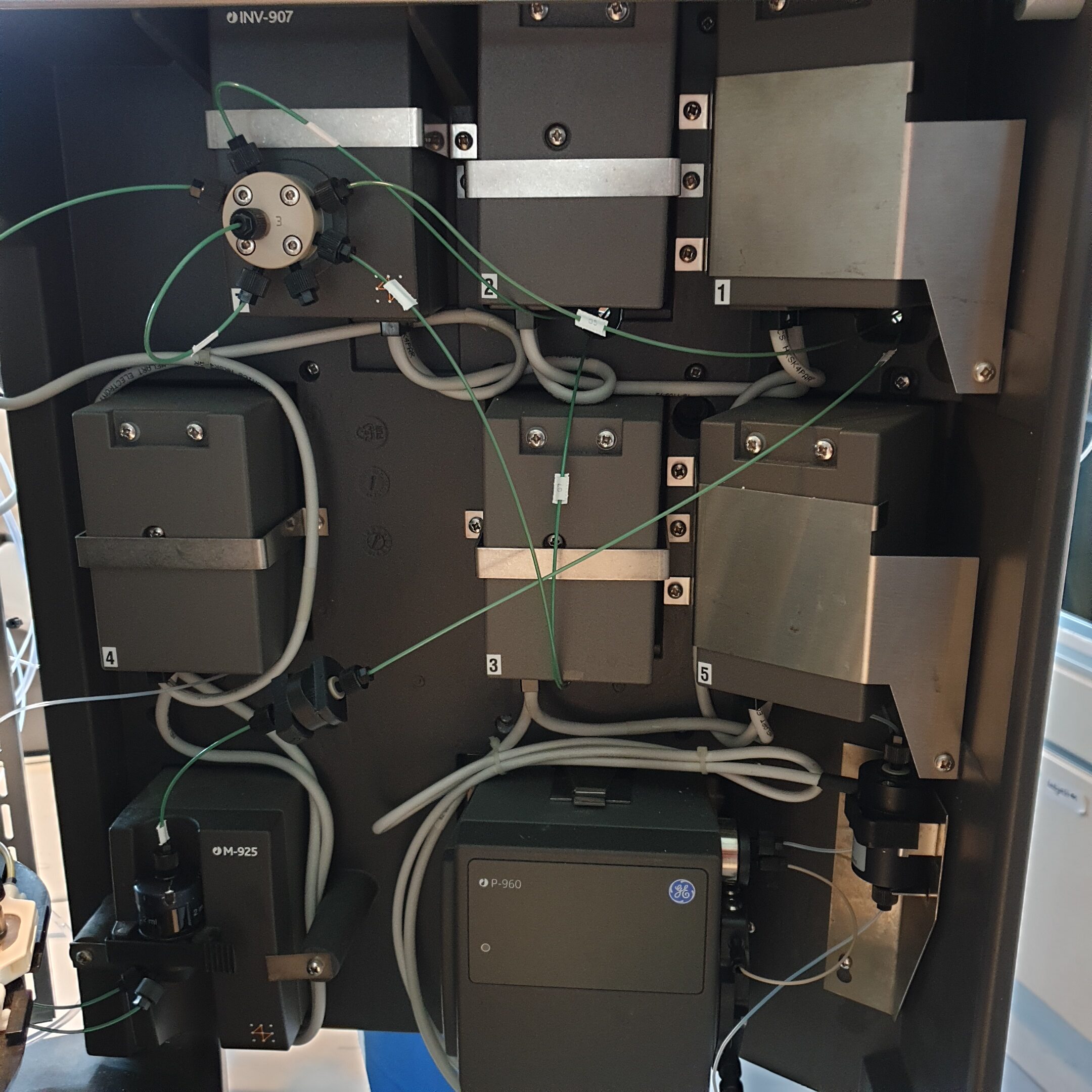 1320 - Used AKTA Explorer FPLC system - S-A-LE