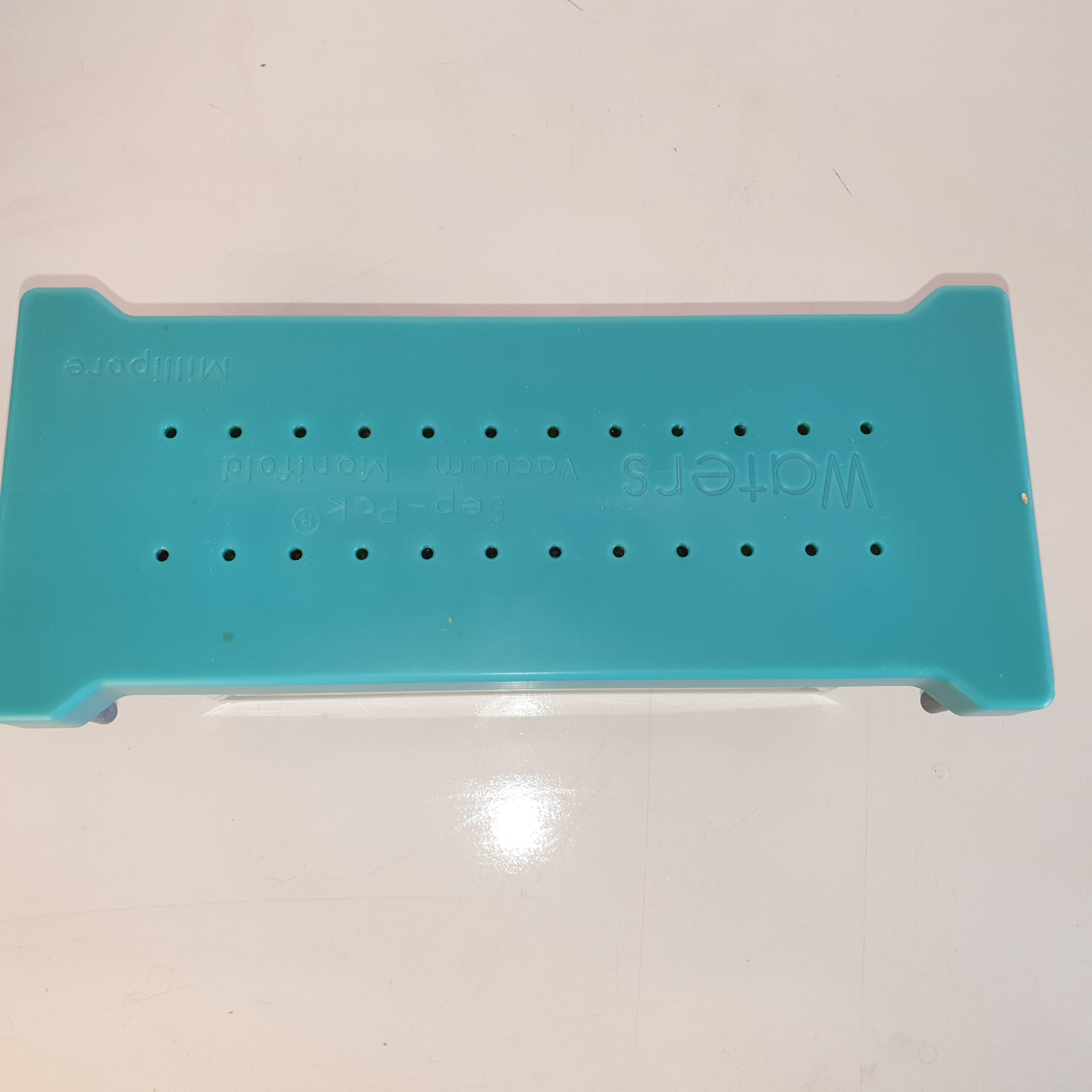 1428 - Used Waters SPE extraction manifold - S-A-LE