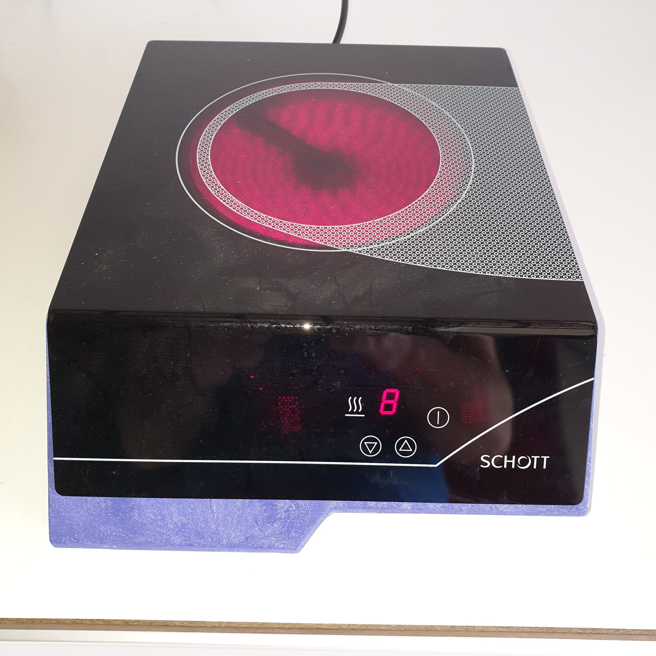 1438 - Used Schott SLK2 laboratory hot plate - S-A-LE