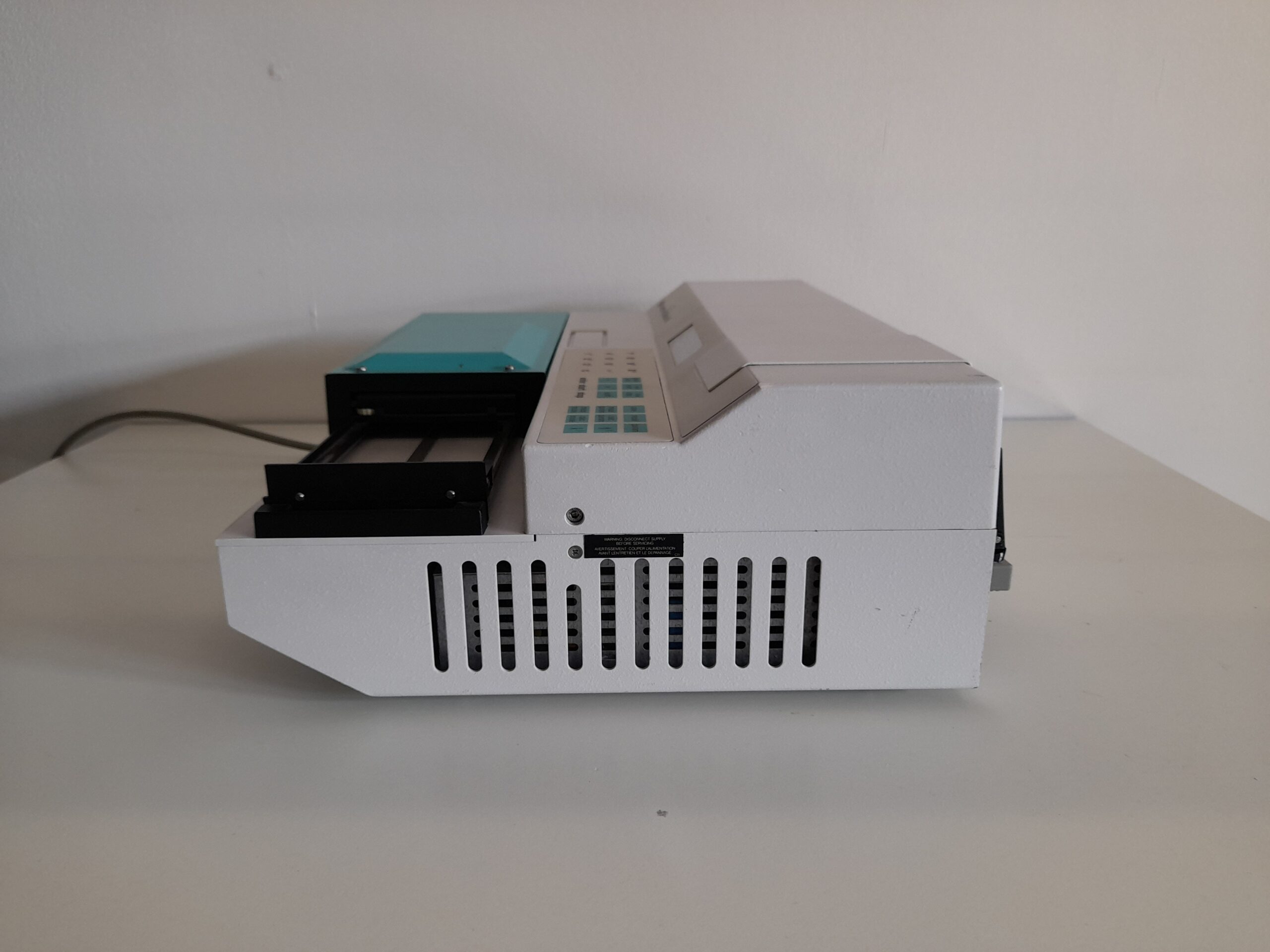 1417 - Used labsystems Multiskan 352 MS microplate reader - S-A-LE