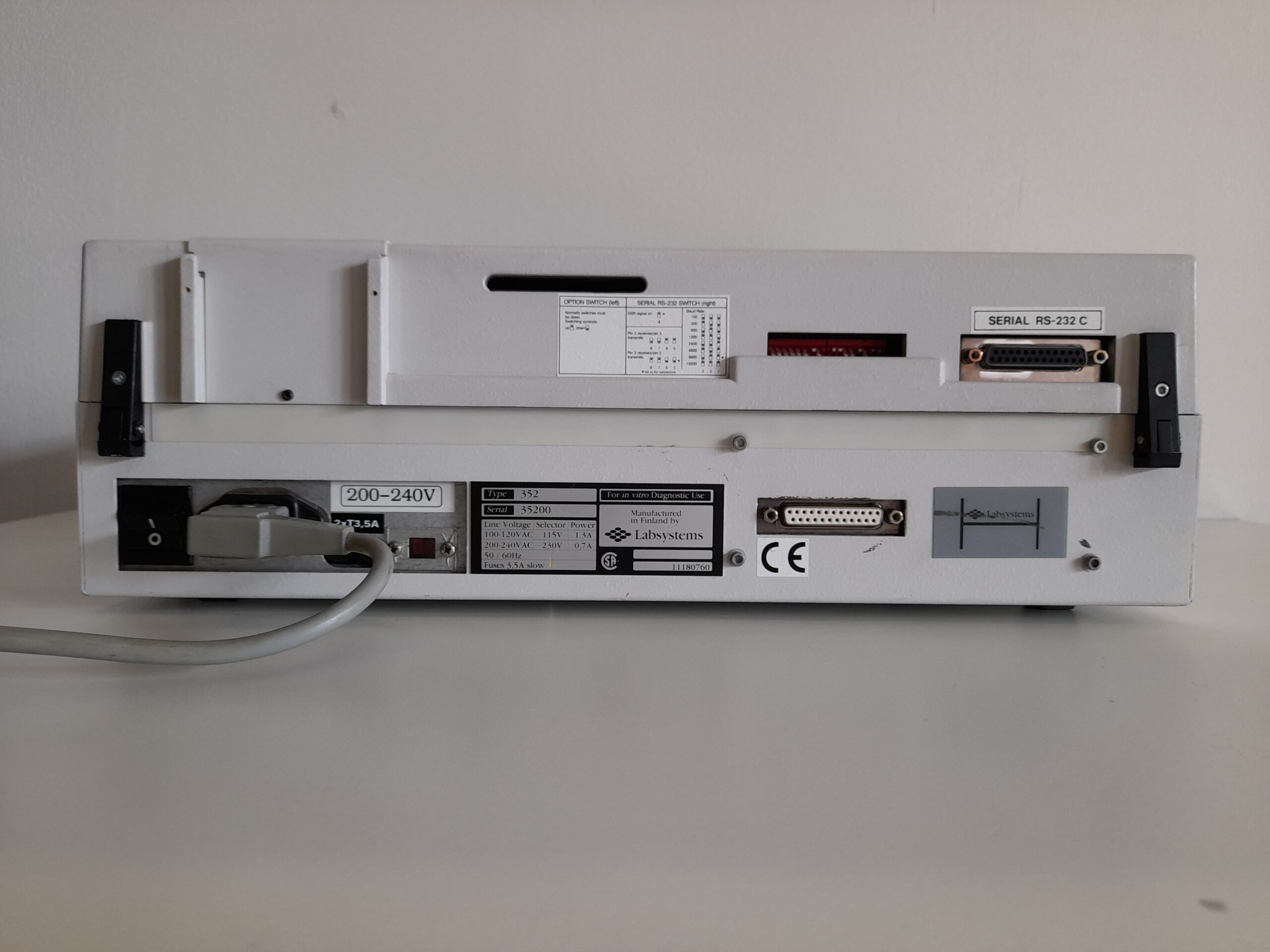 1417 - Used labsystems Multiskan 352 MS microplate reader - S-A-LE