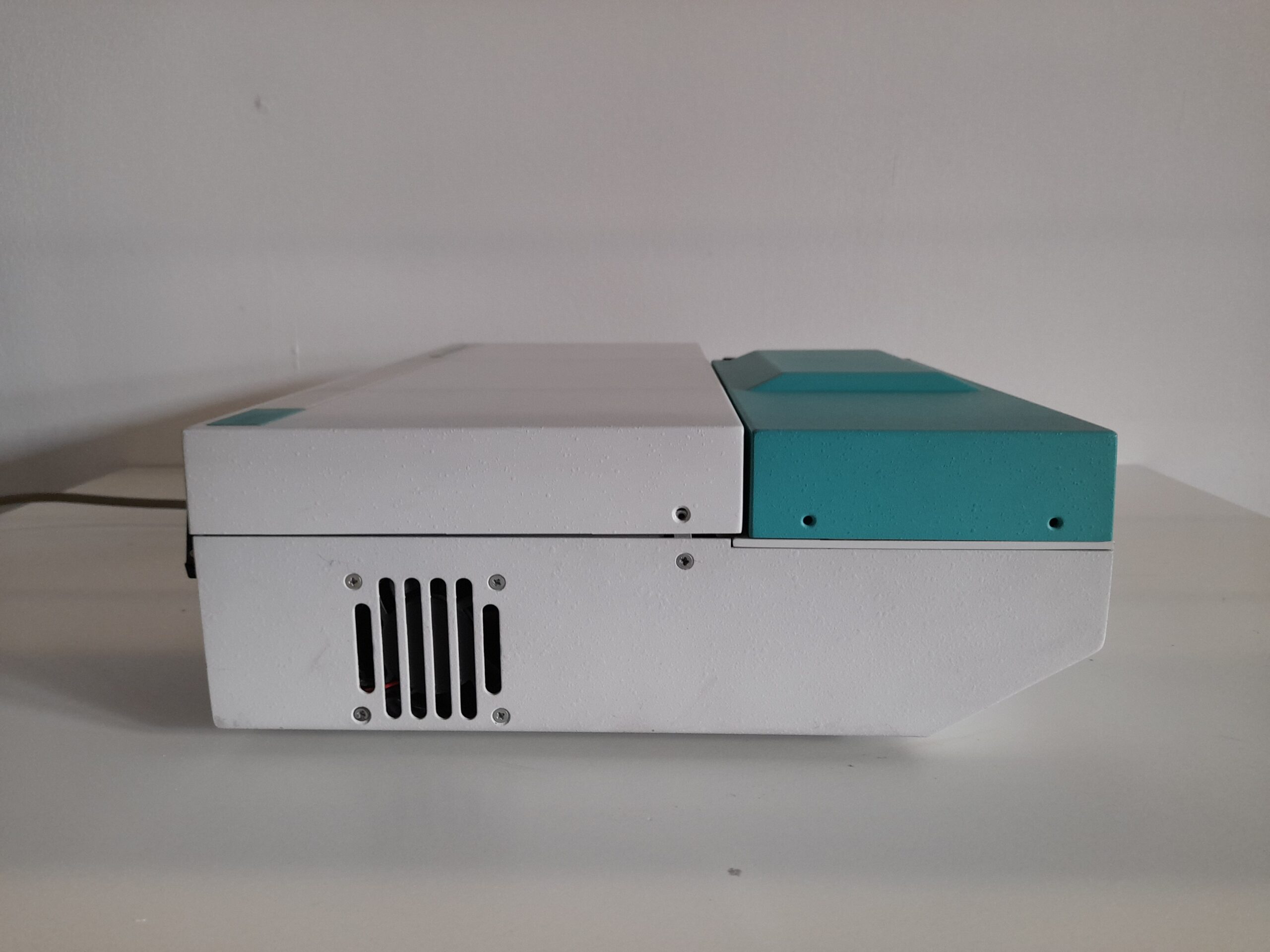 1409 - Used Labsystems Multiskan microplate reader 351 - S-A-LE