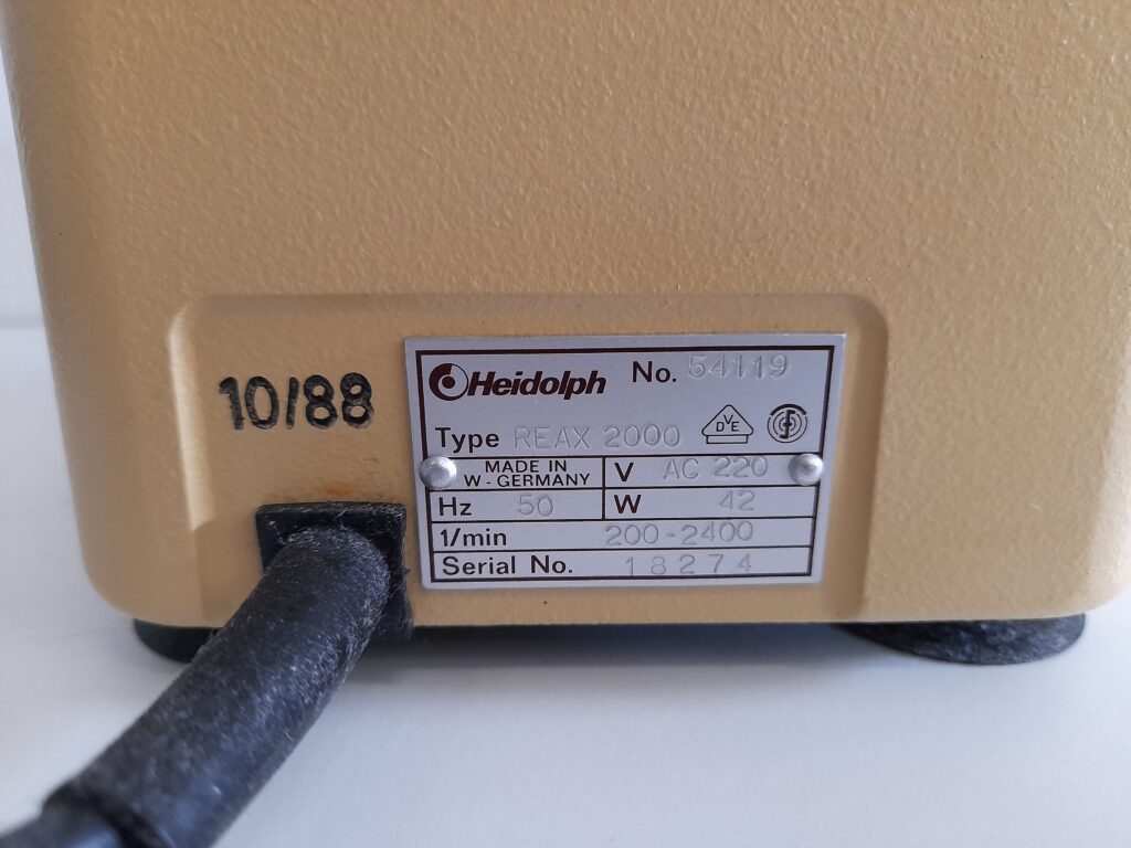 1553 - Used Heidolph vortex mixer REAX 2000 - S-A-LE