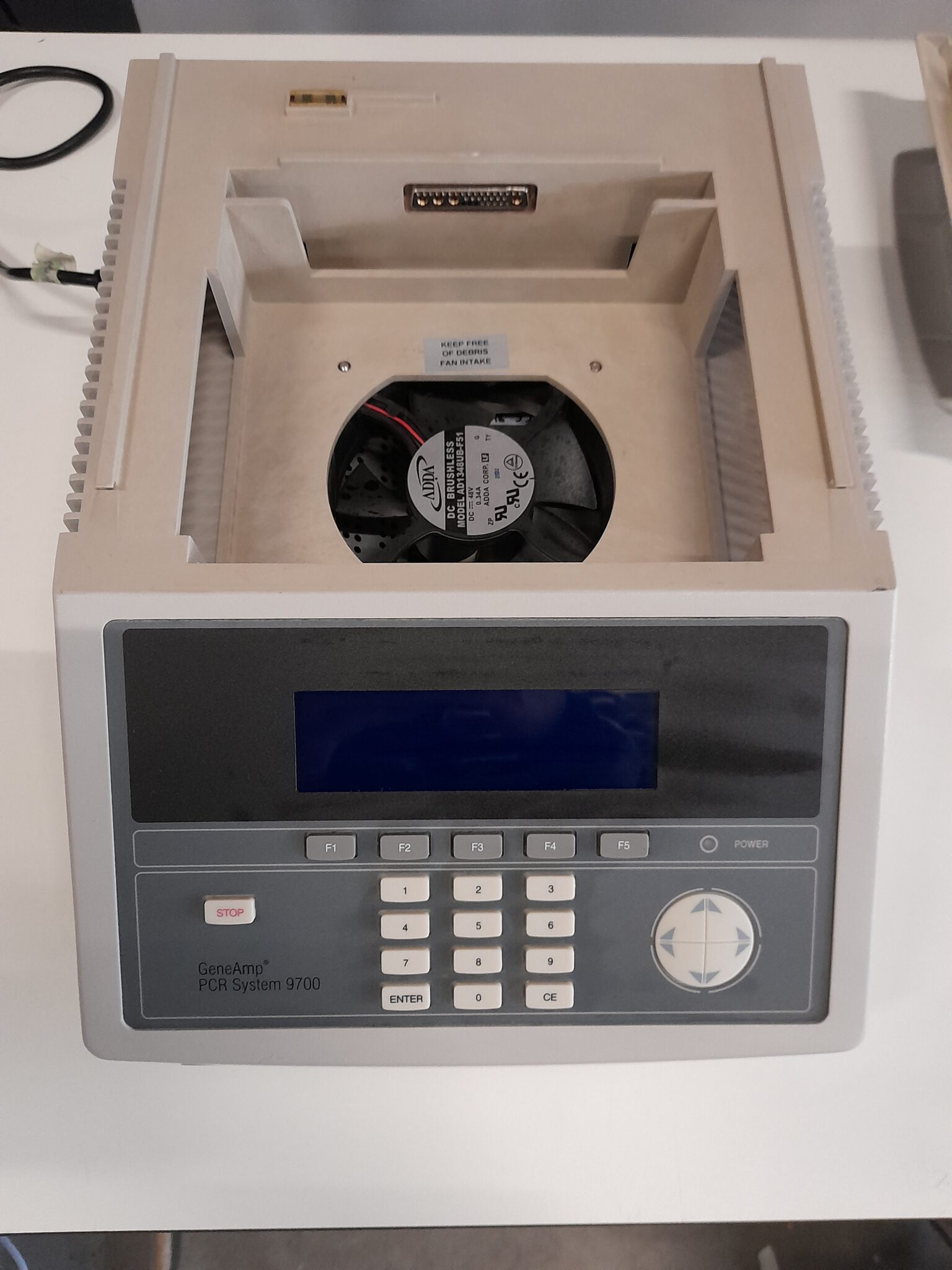 1680 - Used GeneAmp PCR 9700 with two thermal cycler block modules - S-A-LE