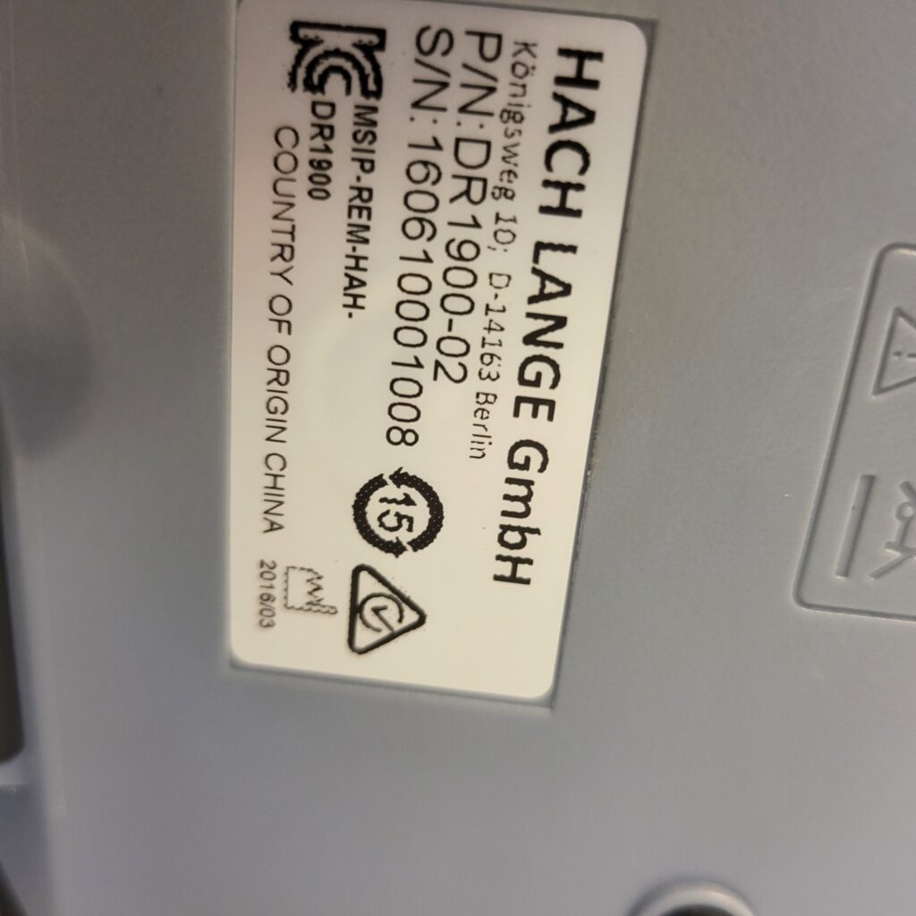 2269 - Used Hach DR1900 portable spectrophotometer - S-A-LE