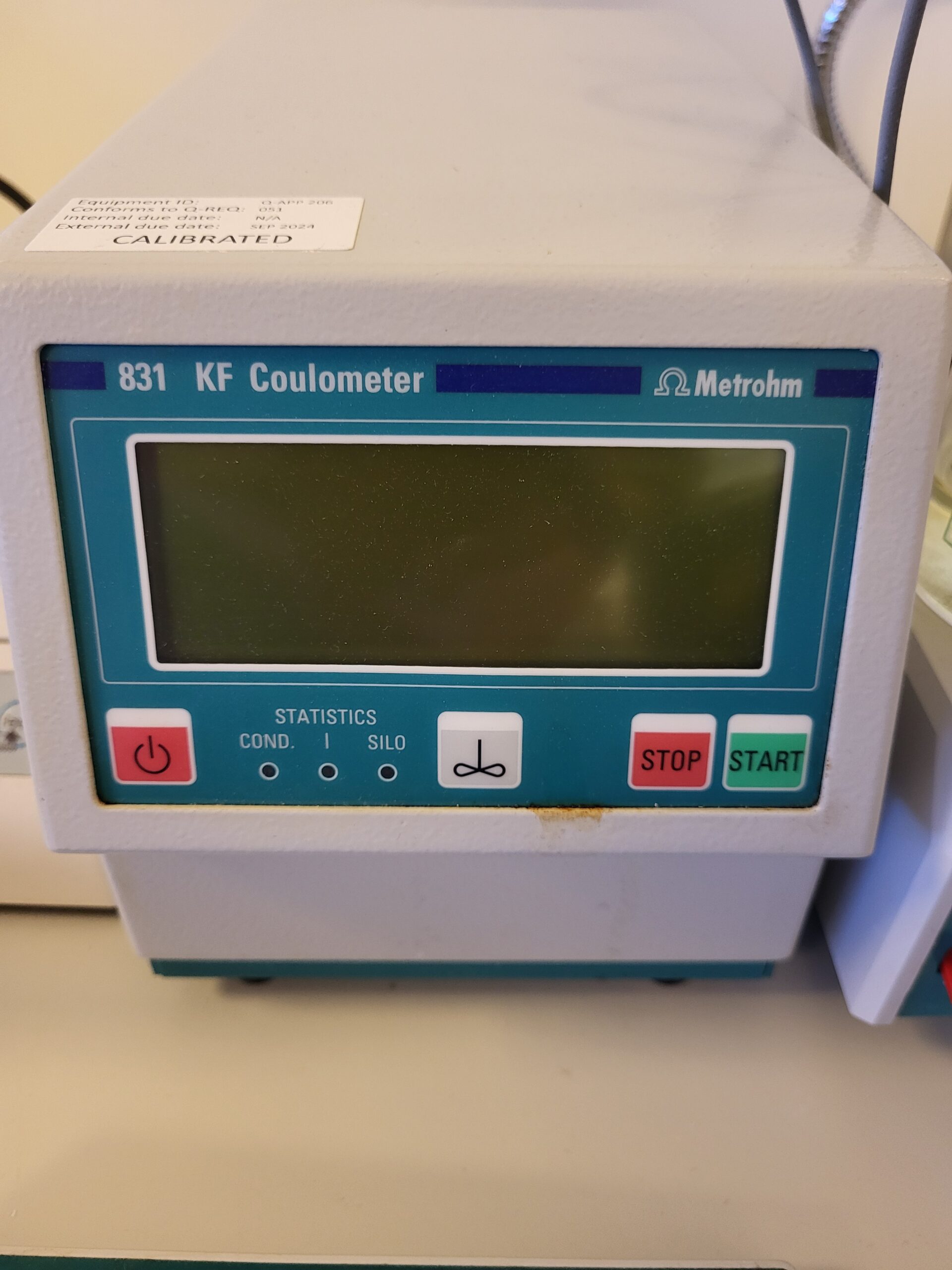 2439 - Used Metrohm 831 KF Coulometer Karl Fischer titration system - S ...